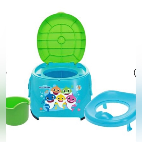 Nickelodeon | Other | Nickelodeon Pinkfong Baby Shark 3in Potty Trainer ...
